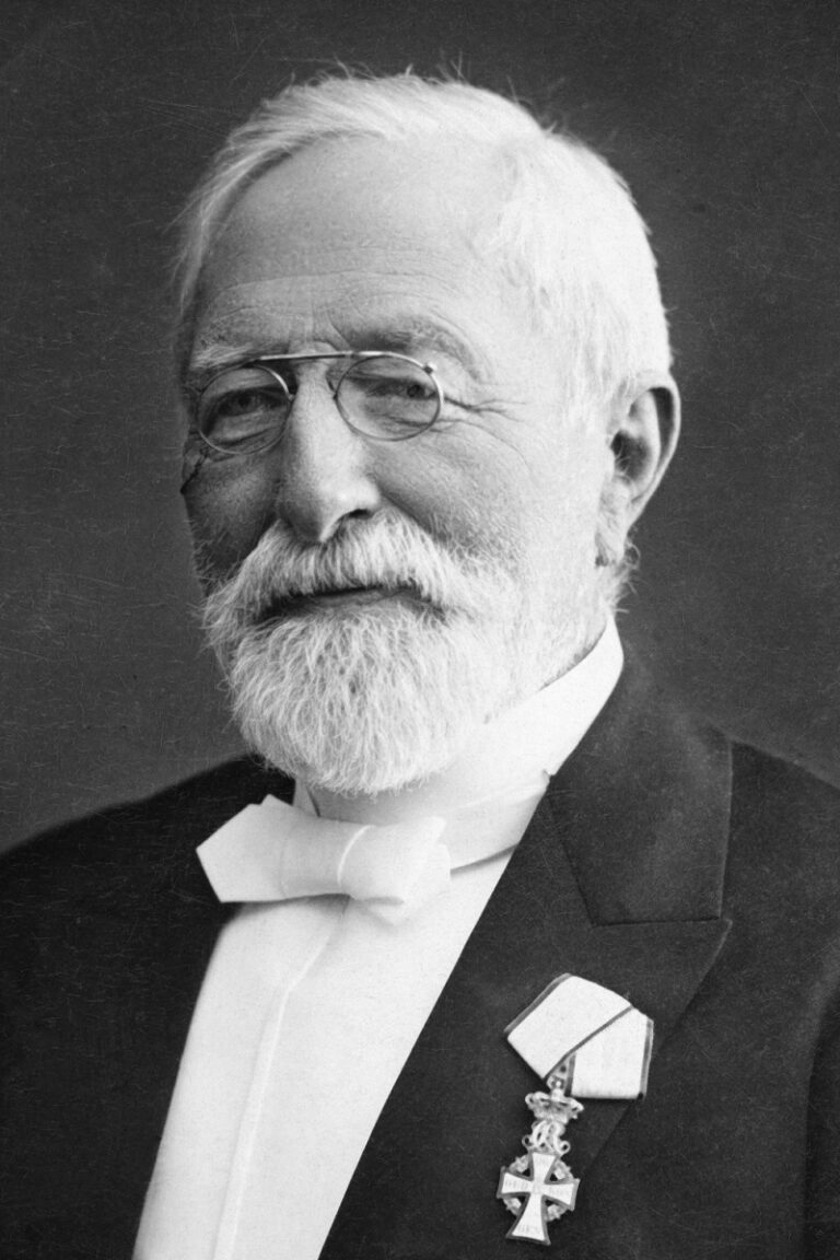 Five generations of the Mærsk family - A.P. Moller Holding